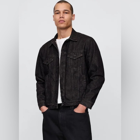 GAP | Jackets & Coats | Gap 969 Classic Icon Black Denim Jacket Size ...